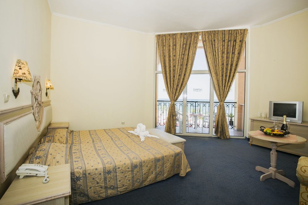 Elenite Hotel Royal Park **** - Con-Tur Travel